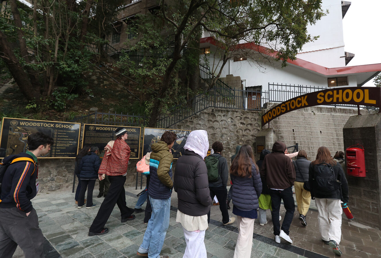 Values | Service and Authenticity